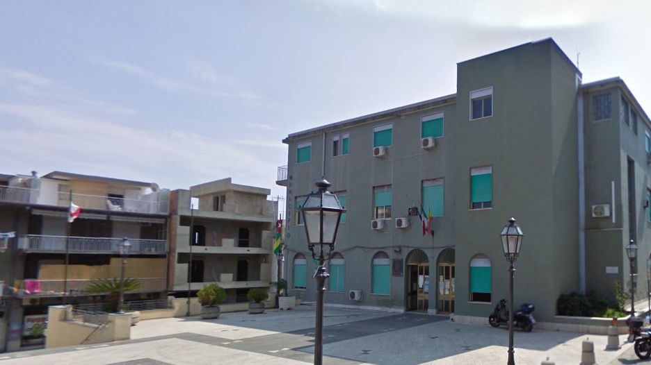 Roccalumera, pronto il nuovo sito istituzionale - Gazzetta Jonica - Web ...